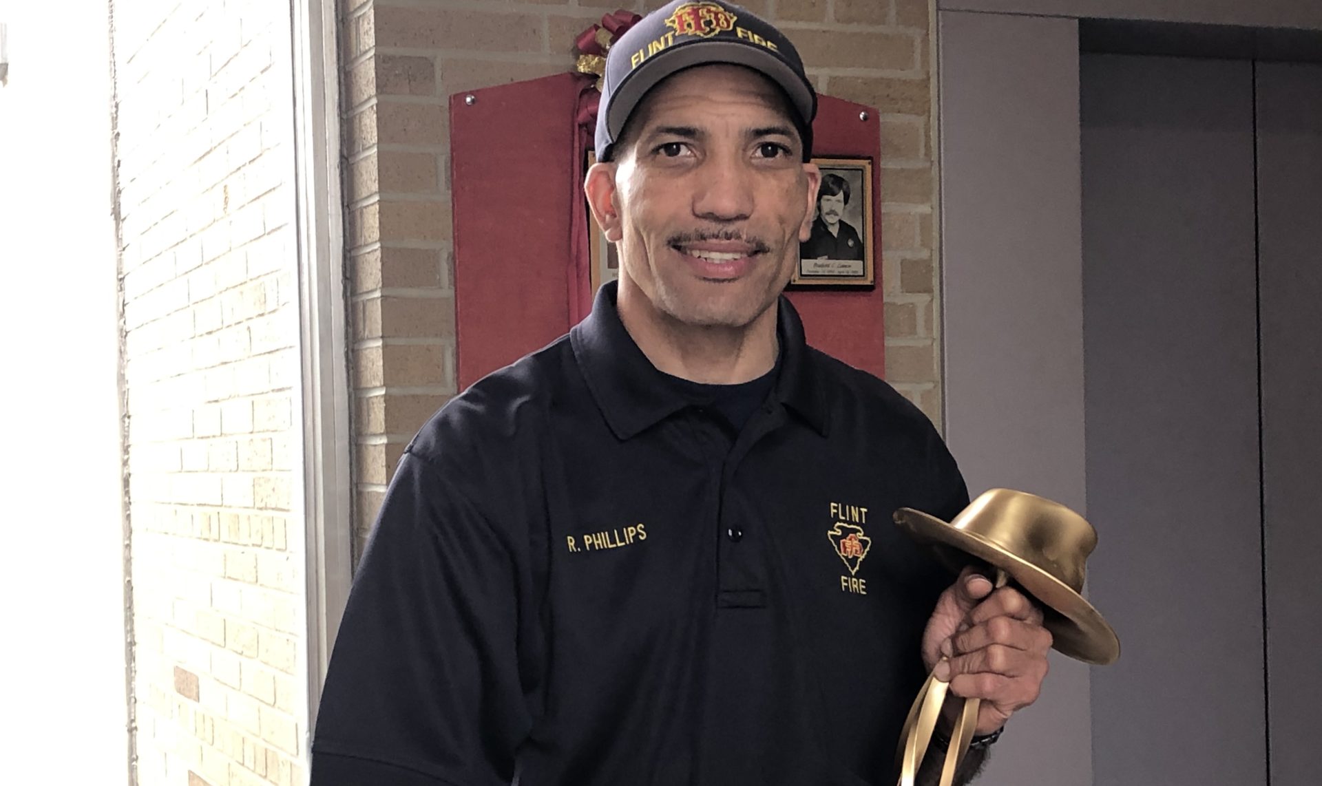 Flint Firefighter Rico Phillips Honored With Willie O’Ree Community ...