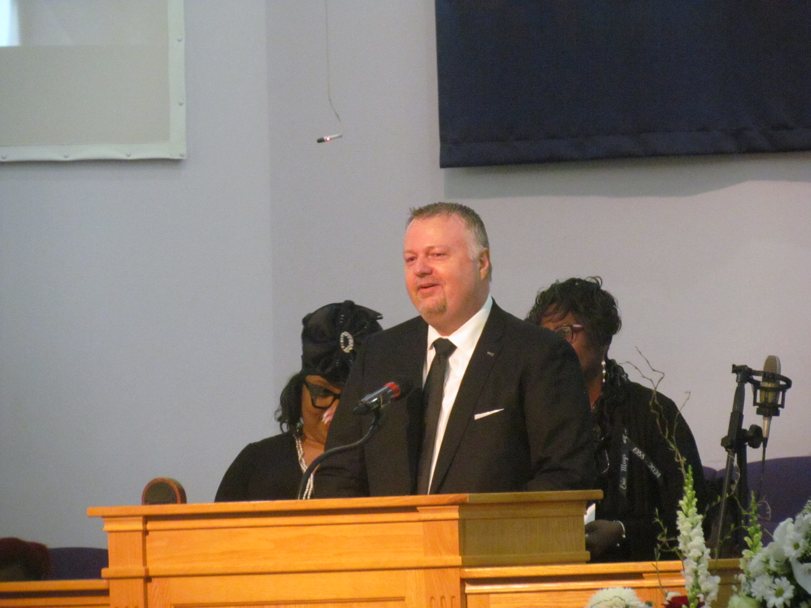 ‘We should all be like Eric Mays:’ Controversial city councilman ...