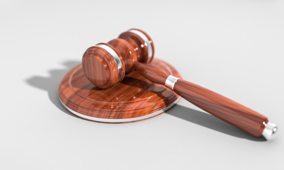 Jury convicts Flint man who shot and killed his father – The Courier News